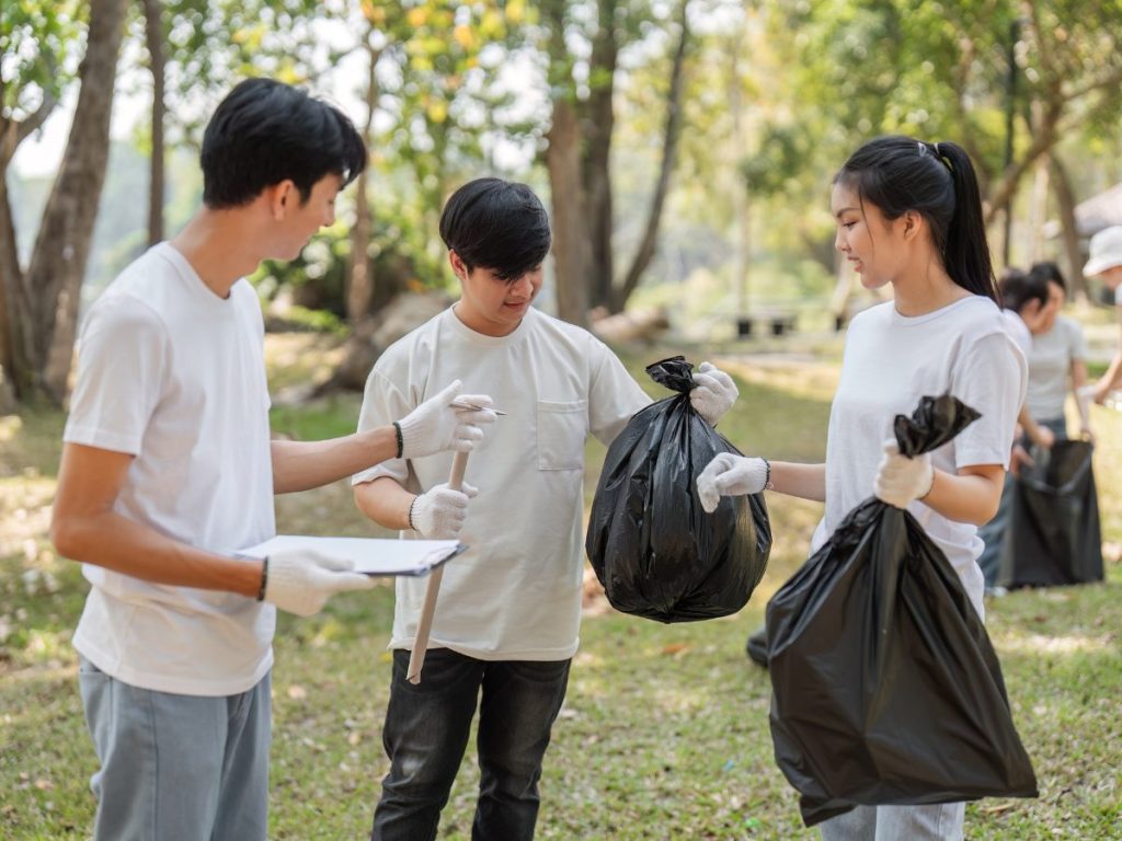 Youth Climate Action Fund opens; cities invited to join for youth-led ...